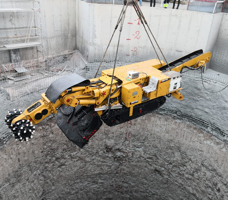 EBH120 cantilever type roadheader,suitable for hard material cutting